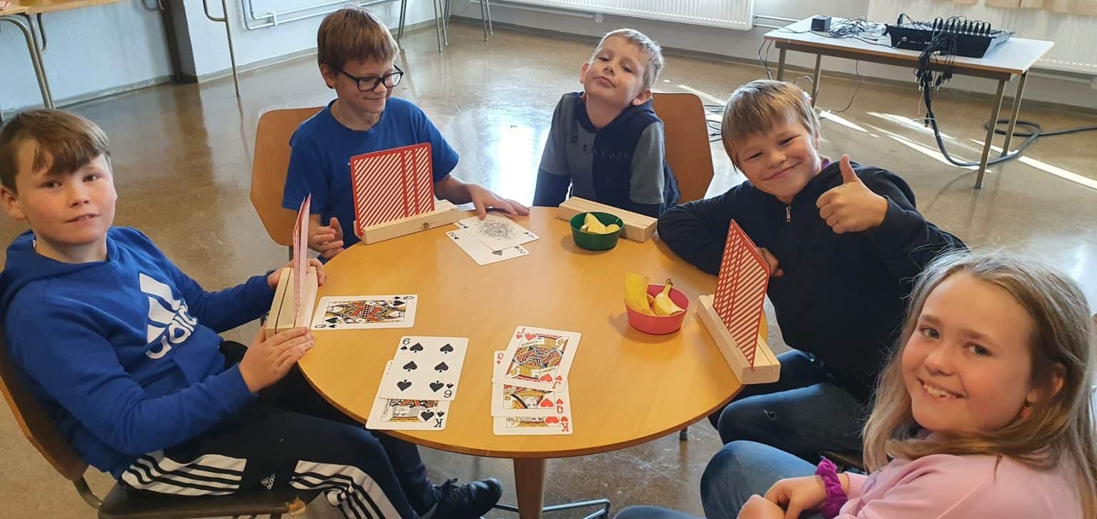 Tre millioner til nasjonalt prosjekt med bridge i skolen - Byavisa Drammen